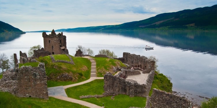 15 Beautiful Places and Views in Scotland | Staysure™